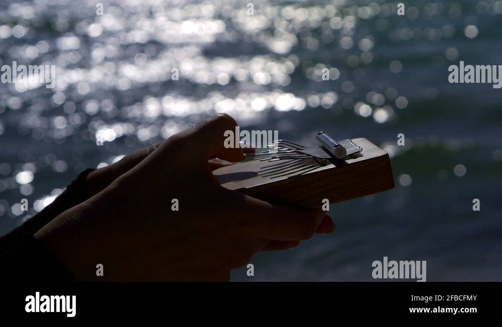 Kalimba instrument Stock Videos & Footage - HD and 4K Video Clips - Alamy