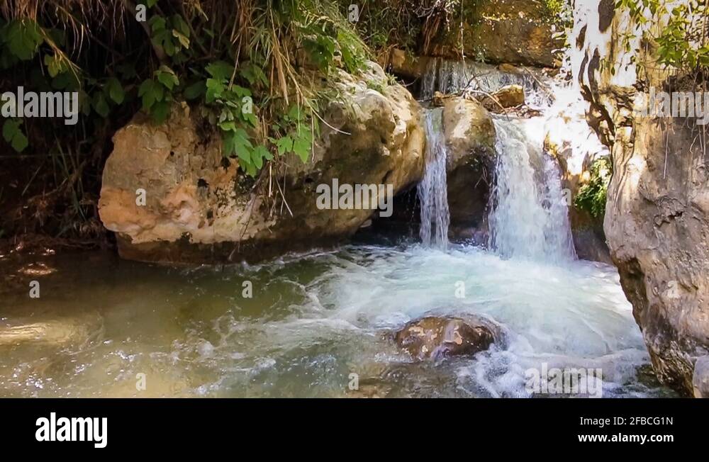 Jordan waterfall Stock Videos & Footage - HD and 4K Video Clips - Alamy