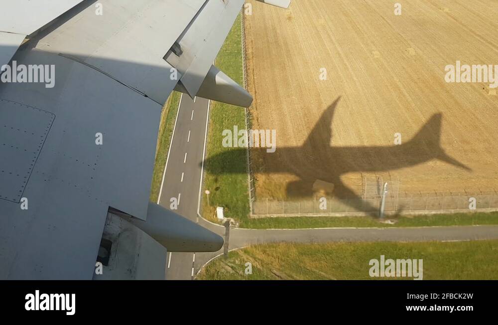 Airplane shadow on field Stock Videos & Footage - HD and 4K Video Clips ...