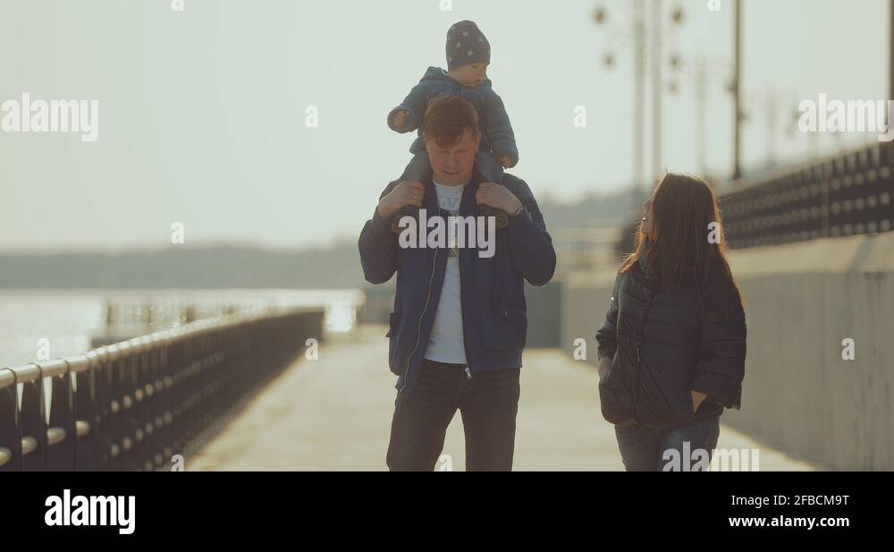 Korean parents child Stock Videos & Footage - HD and 4K Video Clips - Alamy