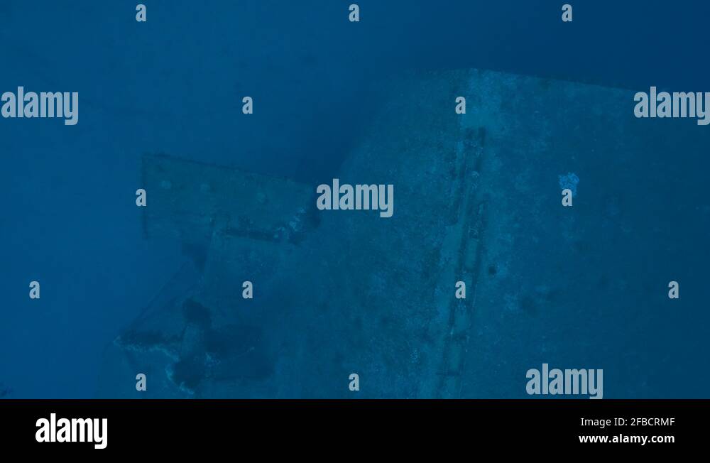 Propeller and wheel of the Nasim shipwreck at the seabed, Giannutri ...
