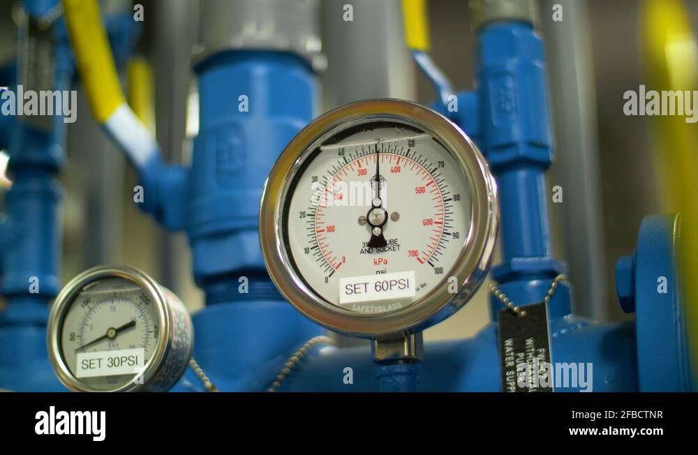 Psi gauge Stock Videos & Footage - HD and 4K Video Clips - Alamy