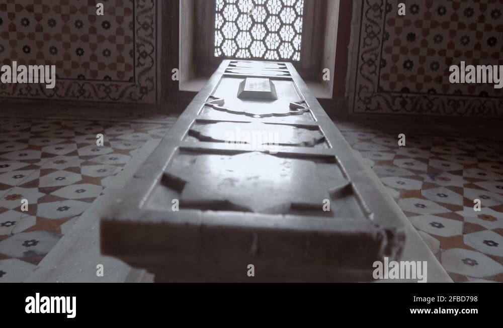 Indian casket Stock Videos & Footage - HD and 4K Video Clips - Alamy