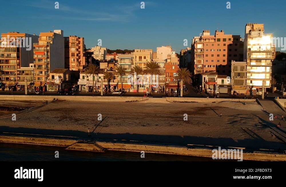 Neighbor city Stock Videos & Footage - HD and 4K Video Clips - Alamy