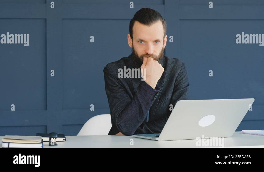 Business man waving Stock Videos & Footage - HD and 4K Video Clips - Alamy