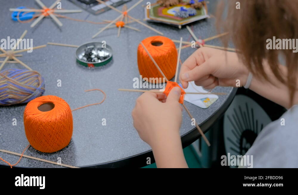 Mandala craft Stock Videos & Footage - HD and 4K Video Clips - Alamy