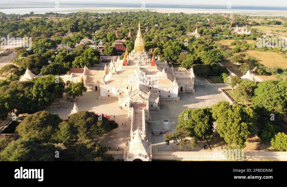 Myanmar bagan golden temple Stock Videos & Footage - HD and 4K Video ...