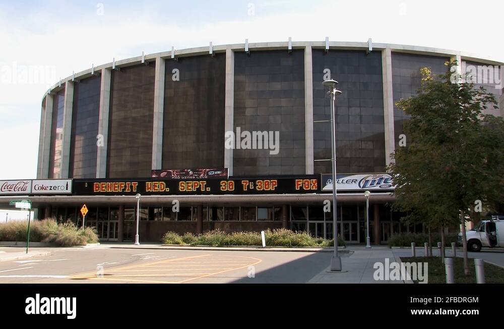 Cobo center detroit Stock Videos & Footage - HD and 4K Video Clips - Alamy