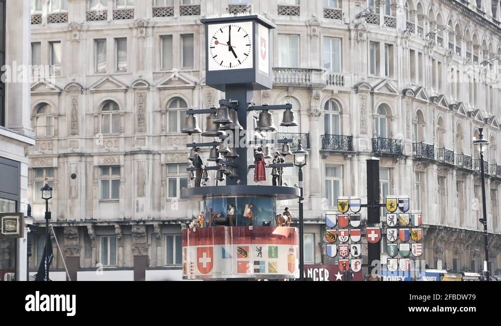 Lester square Stock Videos & Footage - HD and 4K Video Clips - Alamy