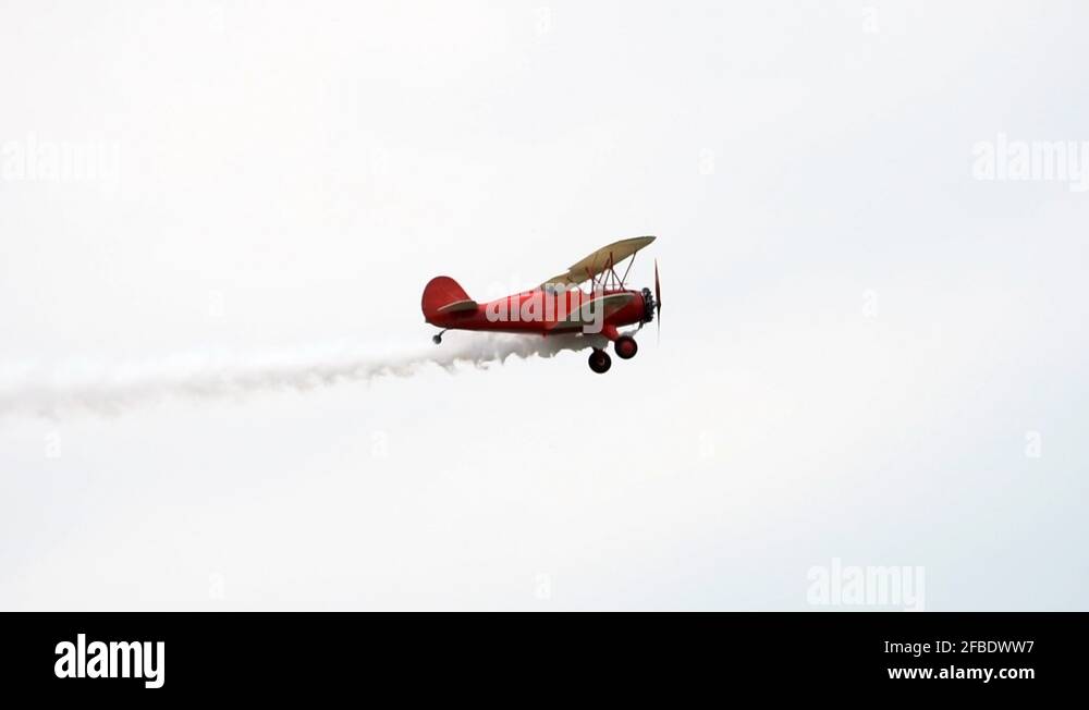 Fuselage biplane Stock Videos & Footage - HD and 4K Video Clips - Alamy