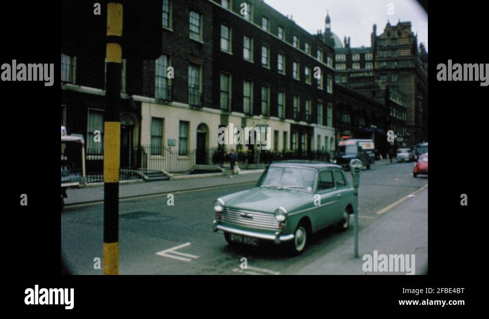 Bus london 1960s Stock Videos & Footage - HD and 4K Video Clips - Alamy