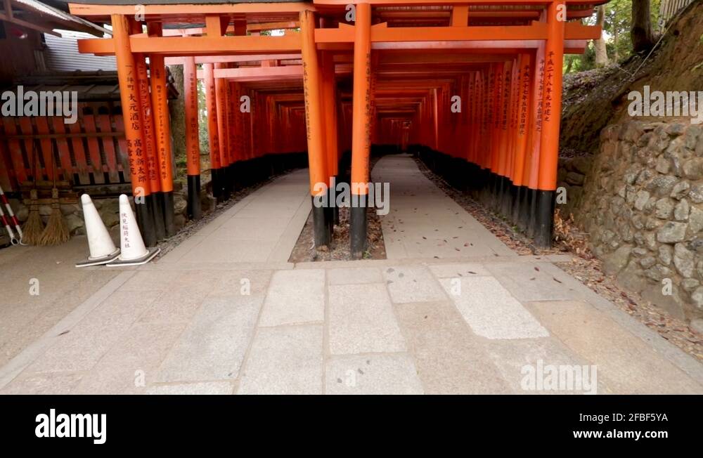 Fushimi inari gate Stock Videos & Footage - HD and 4K Video Clips - Alamy