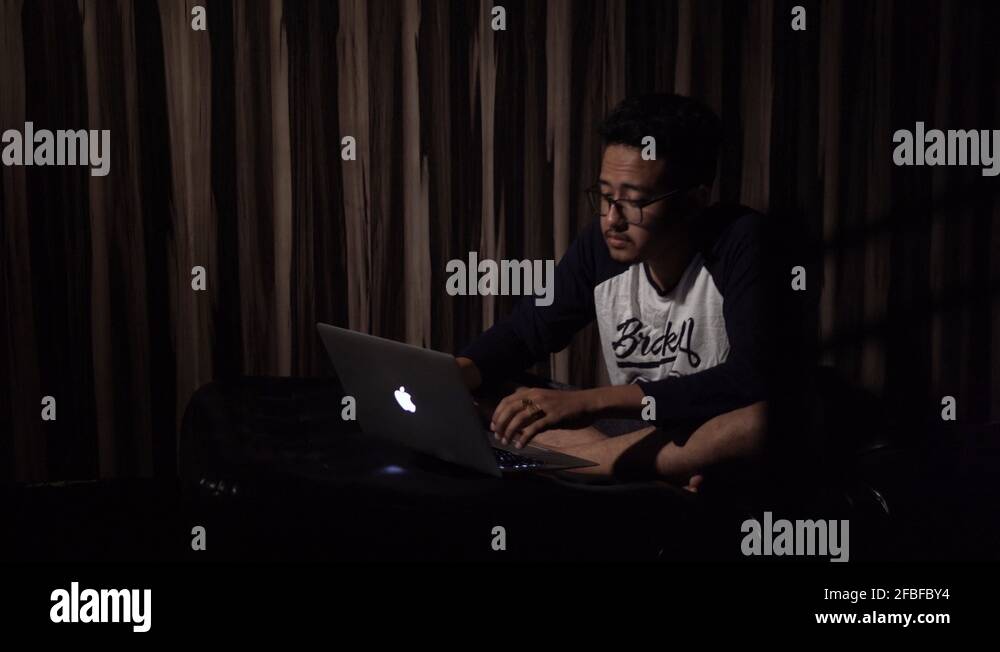 Boy laptop dark room Stock Videos & Footage - HD and 4K Video Clips - Alamy