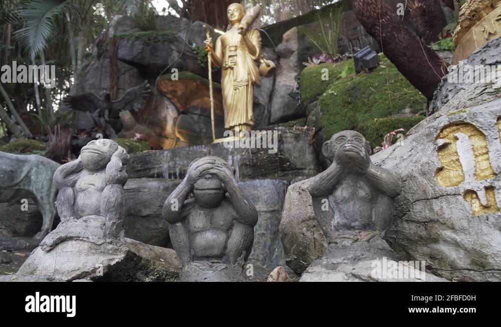 Statue of the three wise monkeys Stock Videos & Footage - HD and 4K ...
