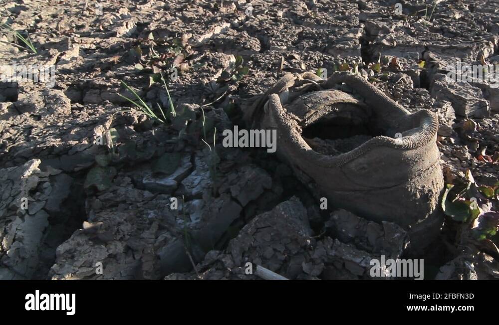 Desolation texture Stock Videos & Footage - HD and 4K Video Clips - Alamy