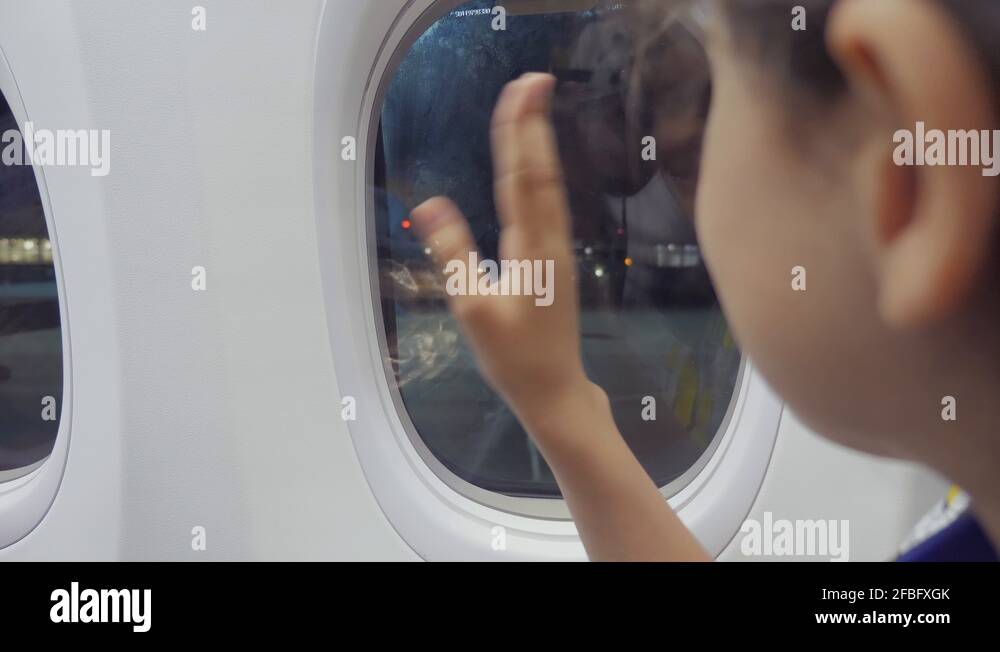 Waving goodbye plane Stock Videos & Footage - HD and 4K Video Clips - Alamy