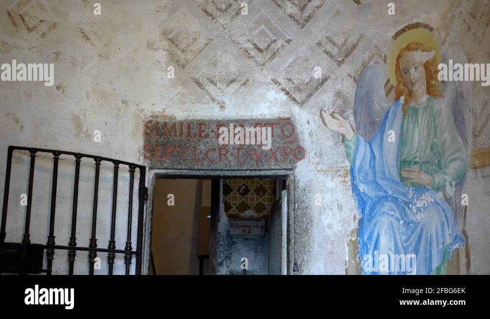 Threshold into the inner sanctum of Holy Sepulchre at Sacred Mountain ...