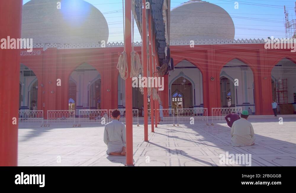 Red muslim mosque Stock Videos & Footage - HD and 4K Video Clips - Alamy