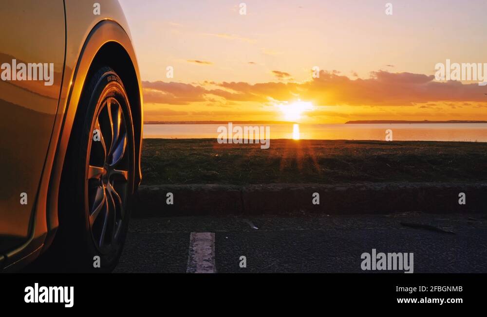 Sun dipping below the horizon Stock Videos & Footage - HD and 4K Video ...