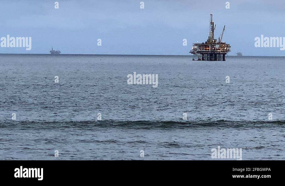 Offshore oil rigs Stock Videos & Footage - HD and 4K Video Clips - Alamy