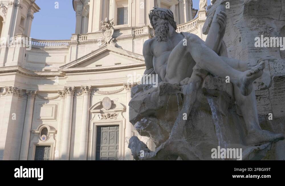 Statue of Zeus in Bernini's fountain of Four Rivers in Piazza Navona ...
