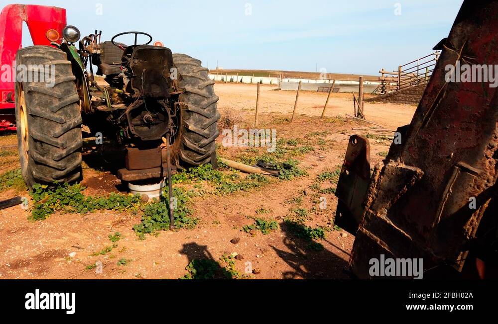 Farm scrap Stock Videos & Footage - HD and 4K Video Clips - Alamy