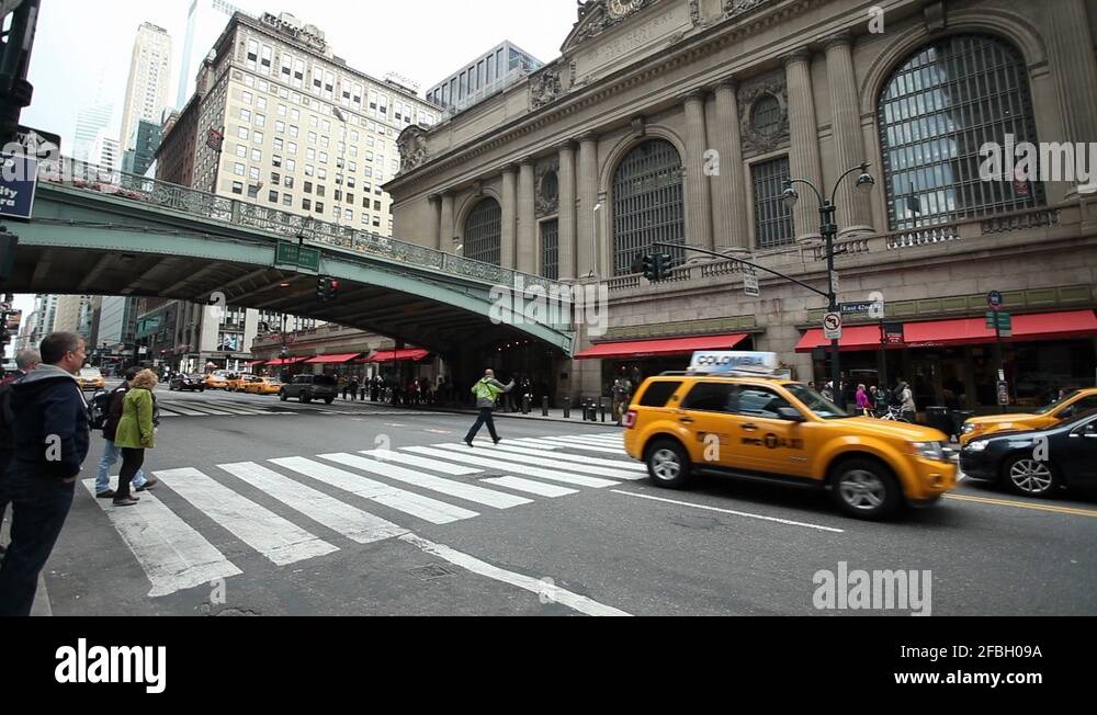 Intersection new york Stock Videos & Footage - HD and 4K Video Clips ...