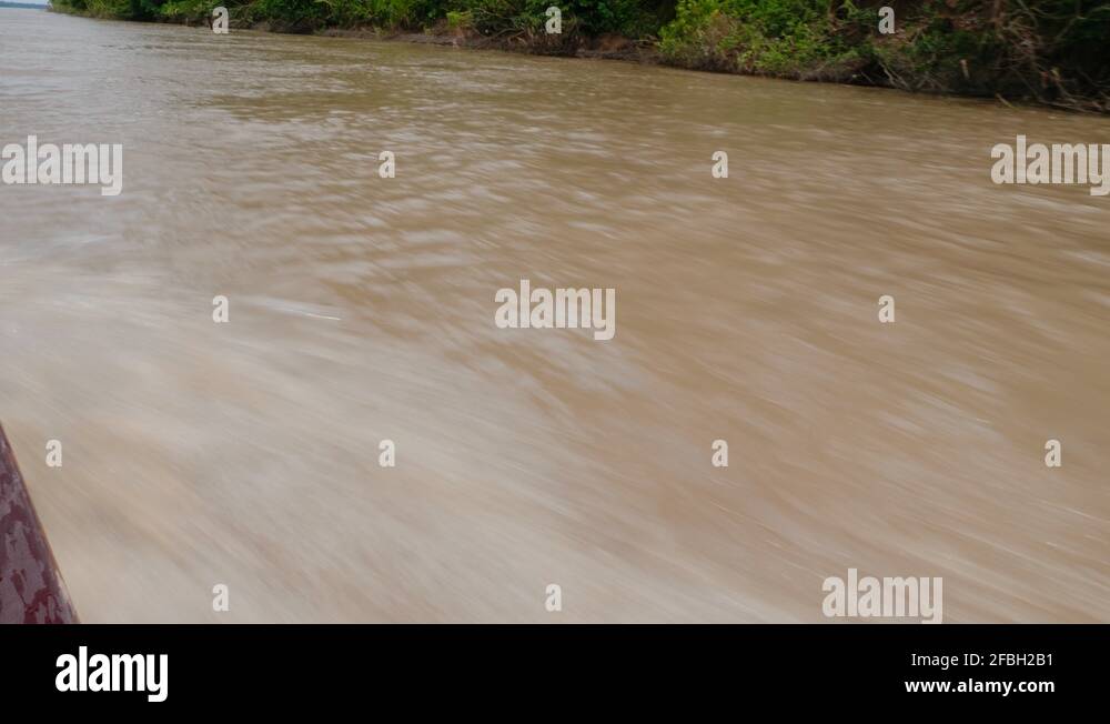 Water breaking Stock Videos & Footage - HD and 4K Video Clips - Alamy