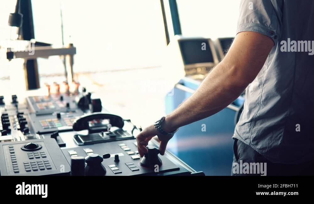 Dynamic positioning system Stock Videos & Footage - HD and 4K Video ...