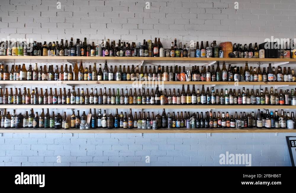 Beer shelves Stock Videos & Footage - HD and 4K Video Clips - Alamy