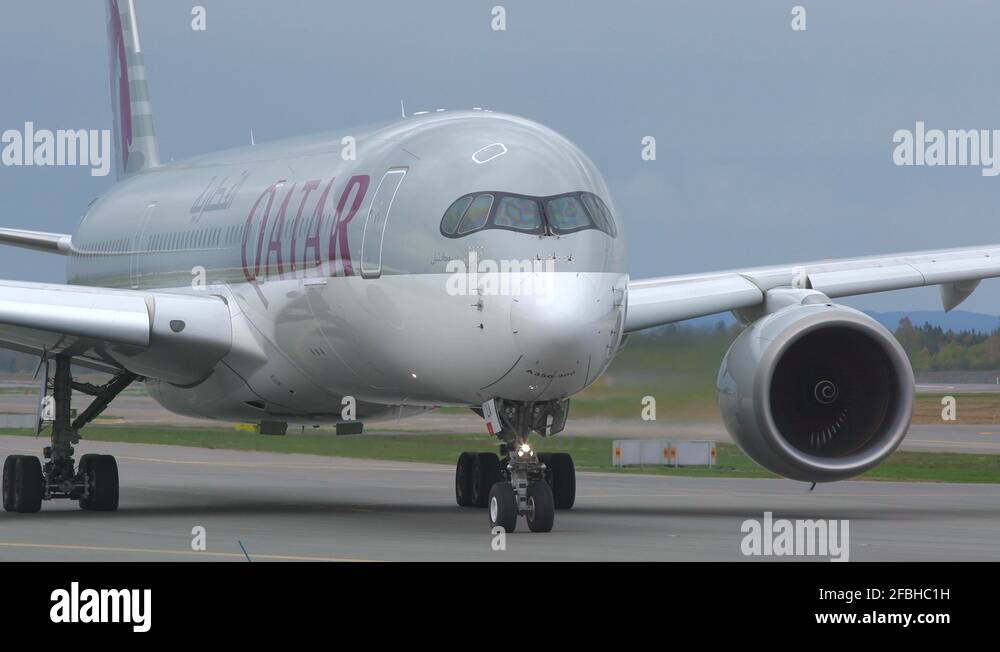 airplane airbus 350 qatar airways front view taxiing turning Stock ...