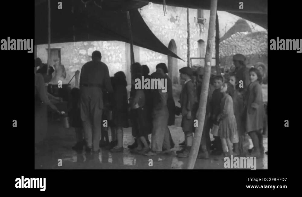 Ww2 children Stock Videos & Footage - HD and 4K Video Clips - Alamy