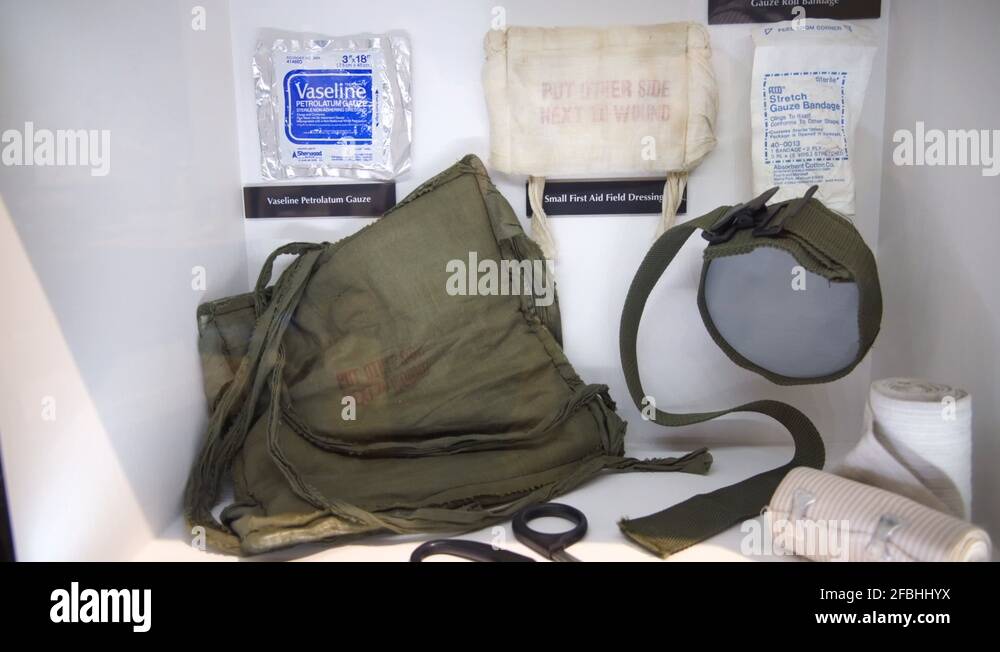 Us army kit Stock Videos & Footage - HD and 4K Video Clips - Alamy