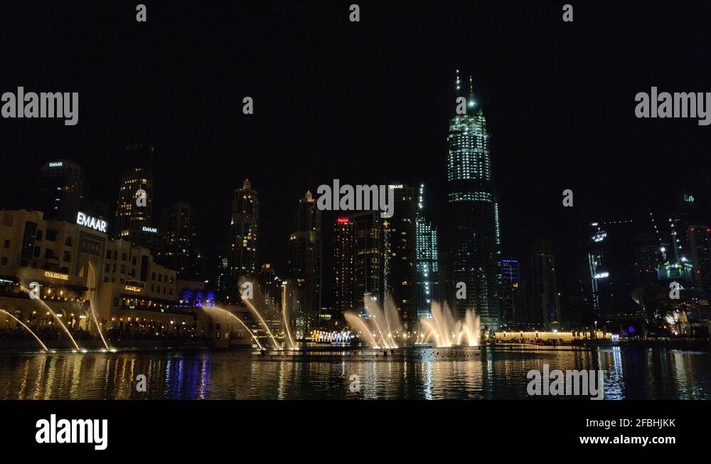 Dubai’s Fountain Dancing Water show is a meticulous lighted water ...