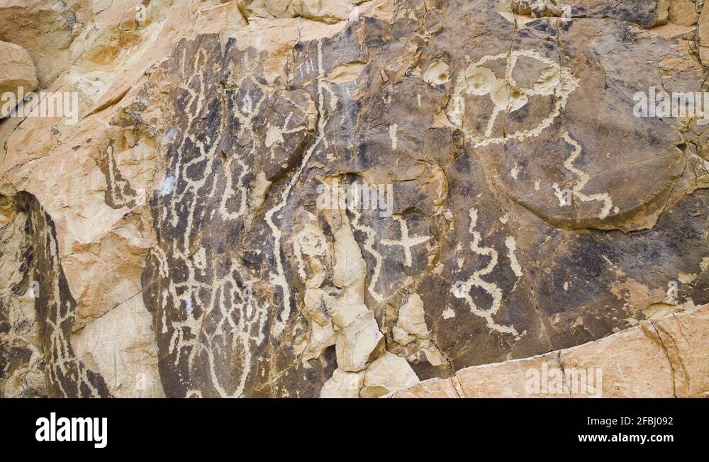 Prehistoric drawings Stock Videos & Footage - HD and 4K Video Clips - Alamy