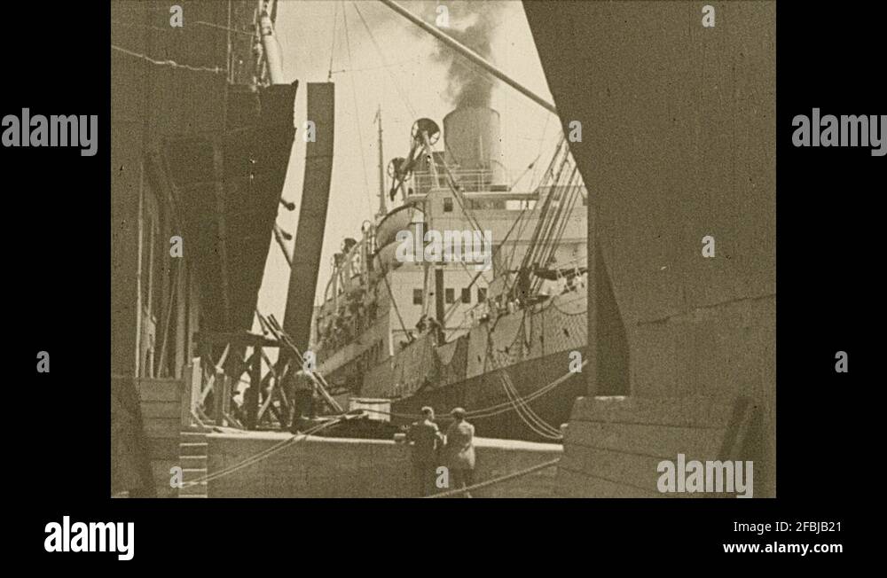 Ship worker 1920s Stock Videos & Footage - HD and 4K Video Clips - Alamy