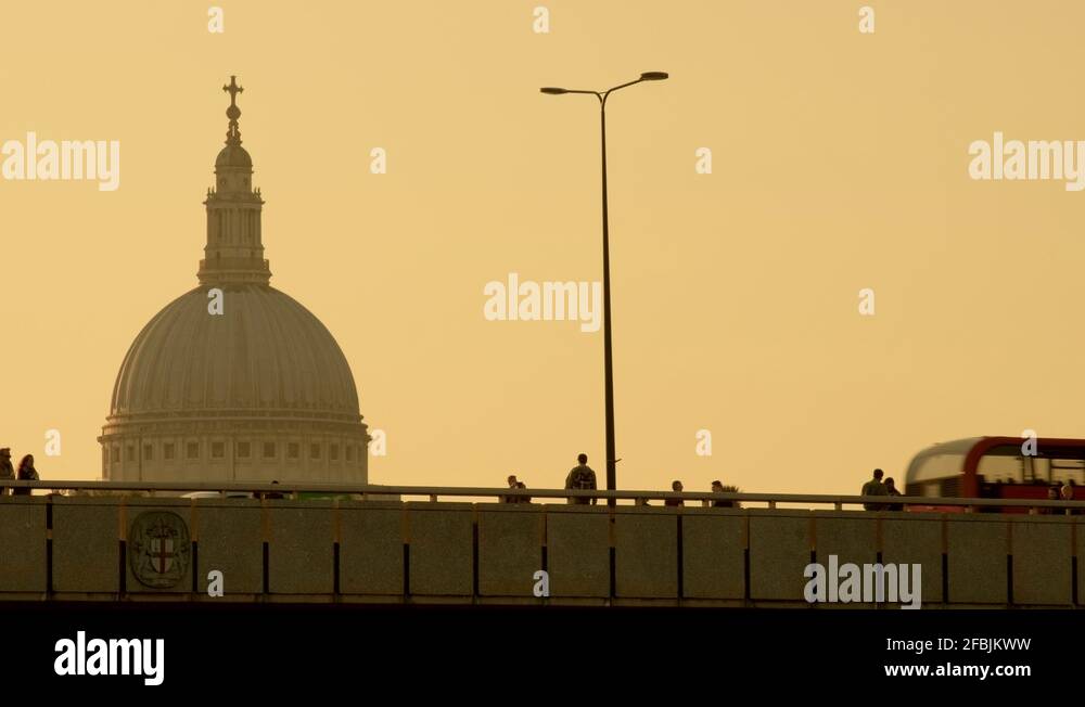St pauls london crossing Stock Videos & Footage - HD and 4K Video Clips ...