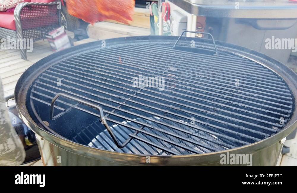 Baby smoker Stock Videos & Footage - HD and 4K Video Clips - Alamy