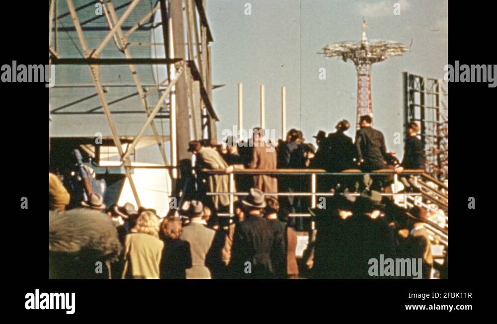 1930s crowd Stock Videos & Footage - HD and 4K Video Clips - Alamy