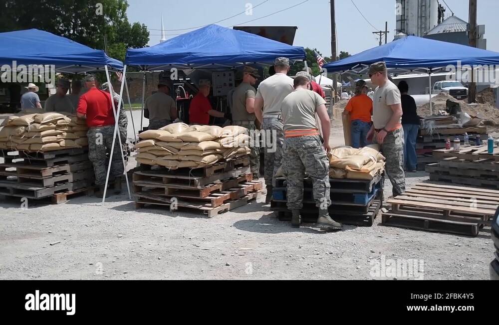 Stacking pallets Stock Videos & Footage - HD and 4K Video Clips - Alamy