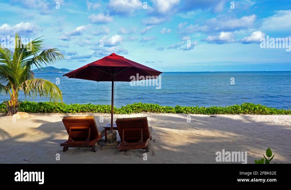 Elevated beach Stock Videos & Footage - HD and 4K Video Clips - Alamy