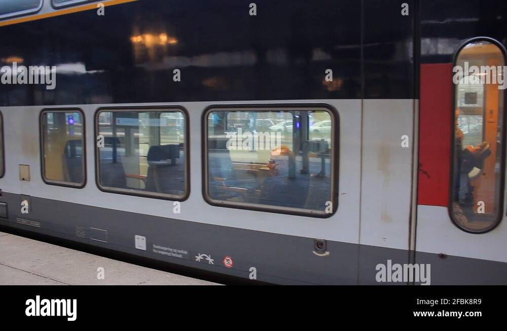 Dsb train Stock Videos & Footage - HD and 4K Video Clips - Alamy