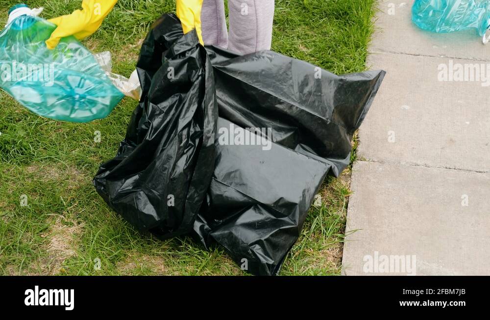 Garbage picking Stock Videos & Footage - HD and 4K Video Clips - Alamy