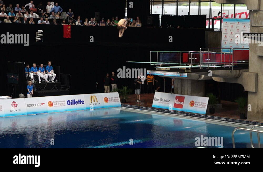Diving cup Stock Videos & Footage - HD and 4K Video Clips - Alamy