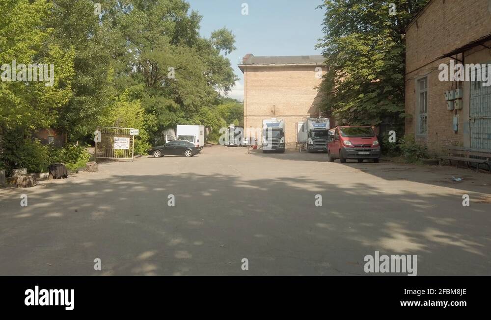 Pathway choice Stock Videos & Footage - HD and 4K Video Clips - Alamy