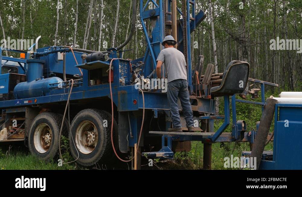 Bit rig Stock Videos & Footage - HD and 4K Video Clips - Alamy