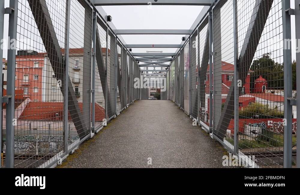 Walkway over road Stock Videos & Footage - HD and 4K Video Clips - Alamy