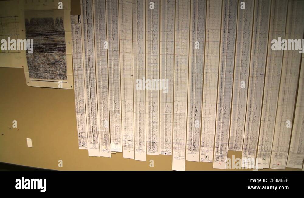 core samples from oil well Stock Video Footage - Alamy