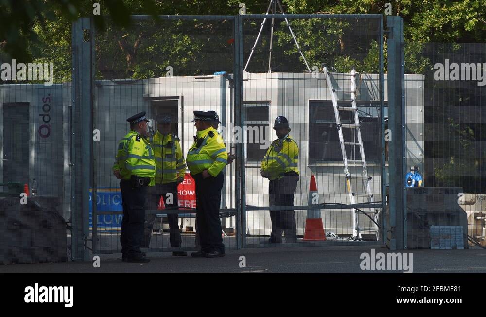 Residency road Stock Videos & Footage - HD and 4K Video Clips - Alamy