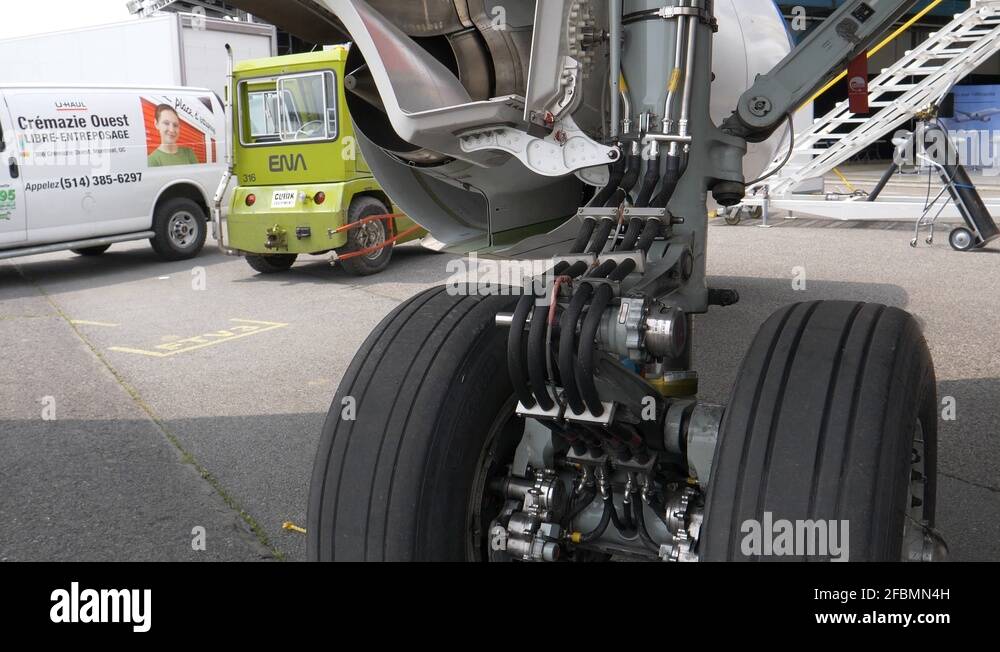 Landing gear wheels aircraft Stock Videos & Footage - HD and 4K Video ...